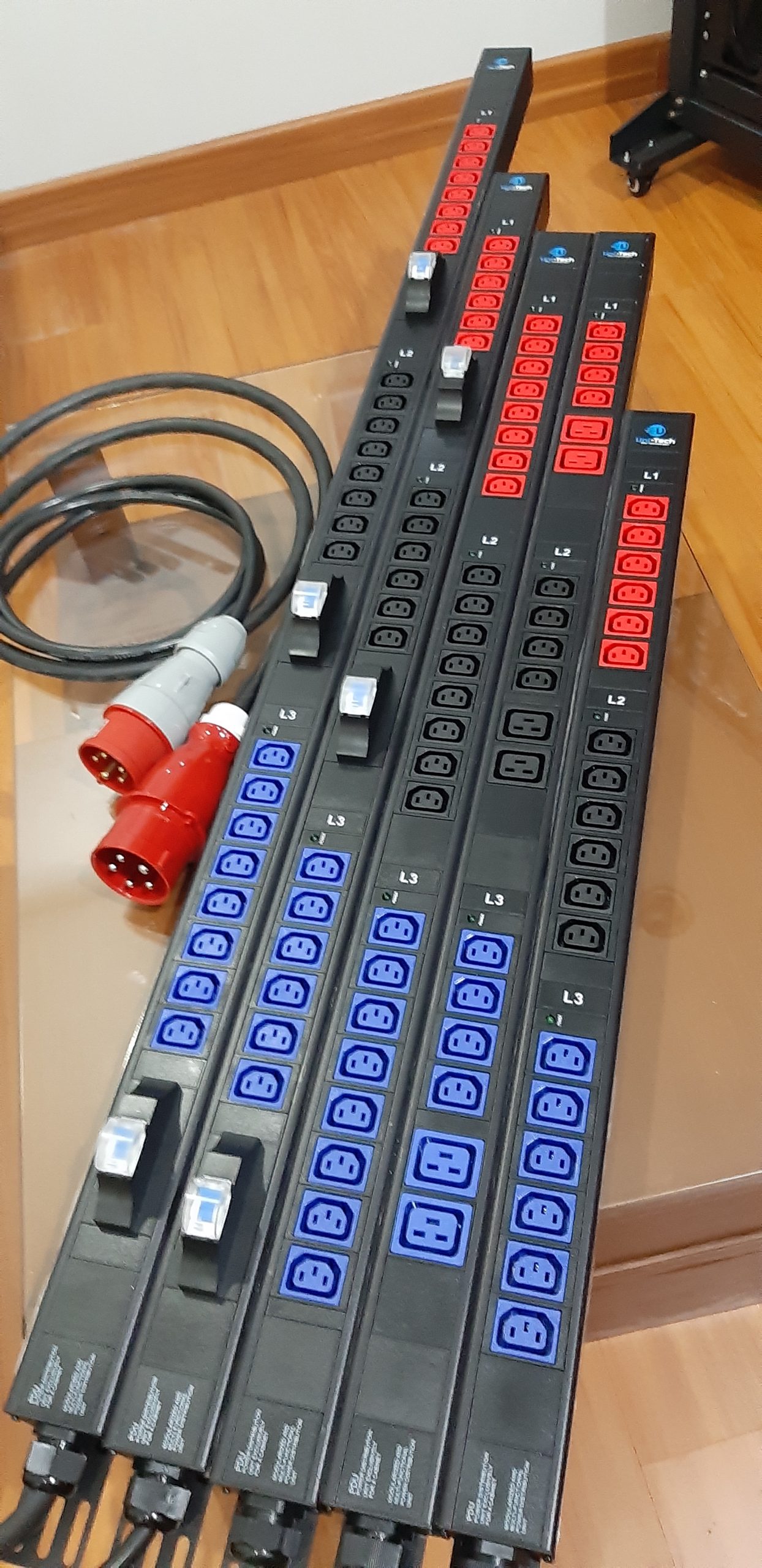 Gallery – Unitech PDU